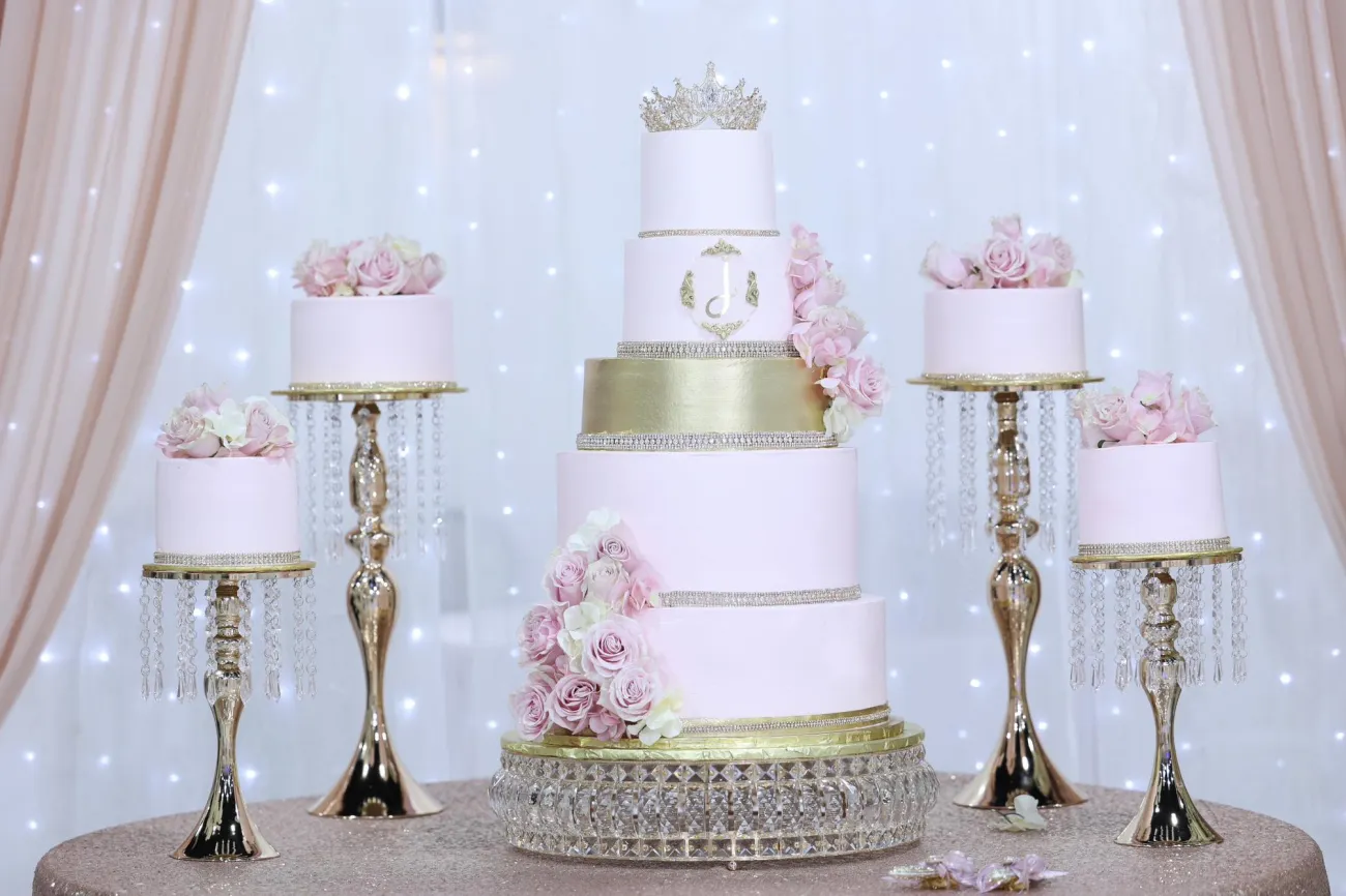 Cakes by Ruby | Cakes